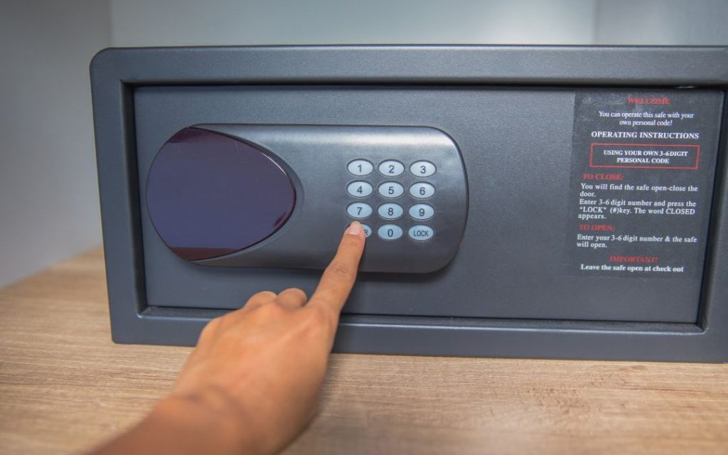 Estate Plan – A Folder for Managing your Wills and Estate